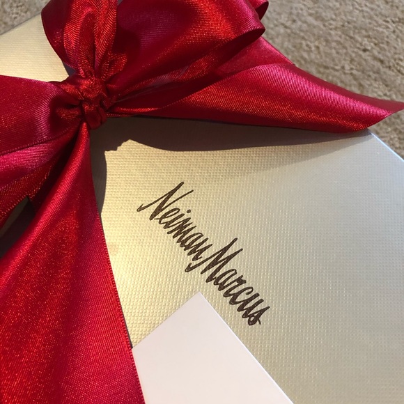 Neiman Marcus | Accessories | Authentic Neiman Marcus Gift Boxes | Poshmark